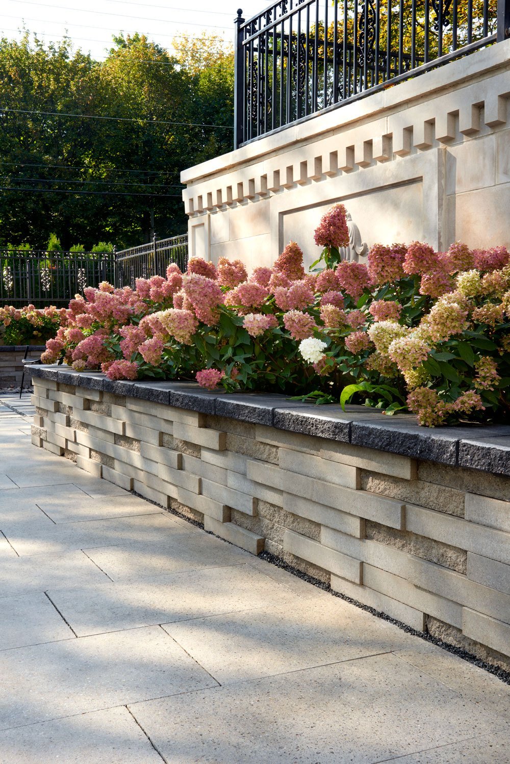 7 Retaining Wall Ideas For Your Front Yard Landscape
