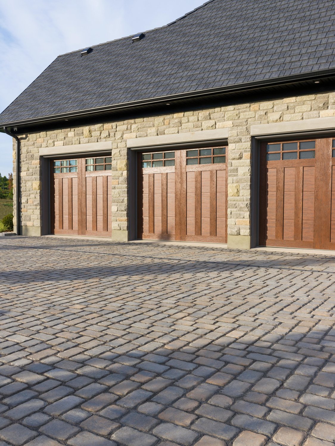 5 beautiful paver driveway ideas | Techo-Bloc