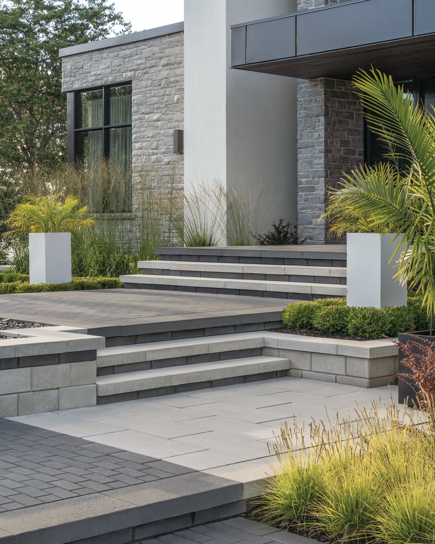 7 idées de marches en pierre pour votre cour