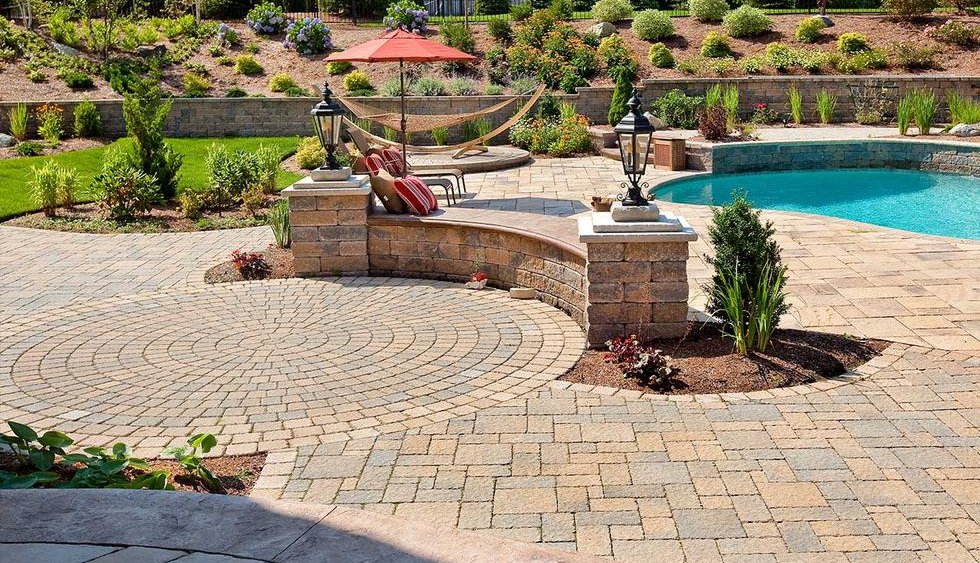 15 One-Of-A-Kind Paver Designs
