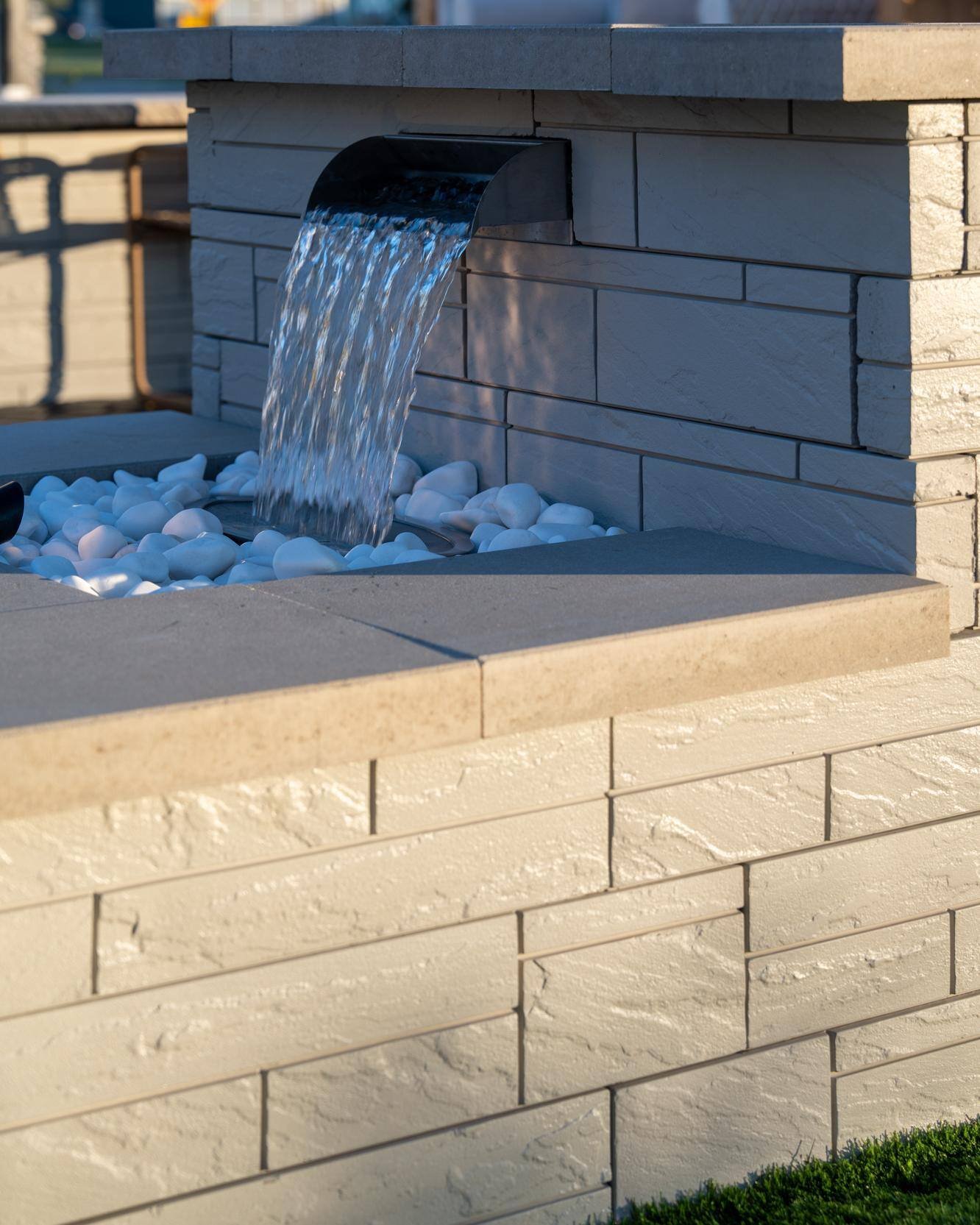 10 Retaining Wall Ideas For Garden & Backyard Design Inspiration
