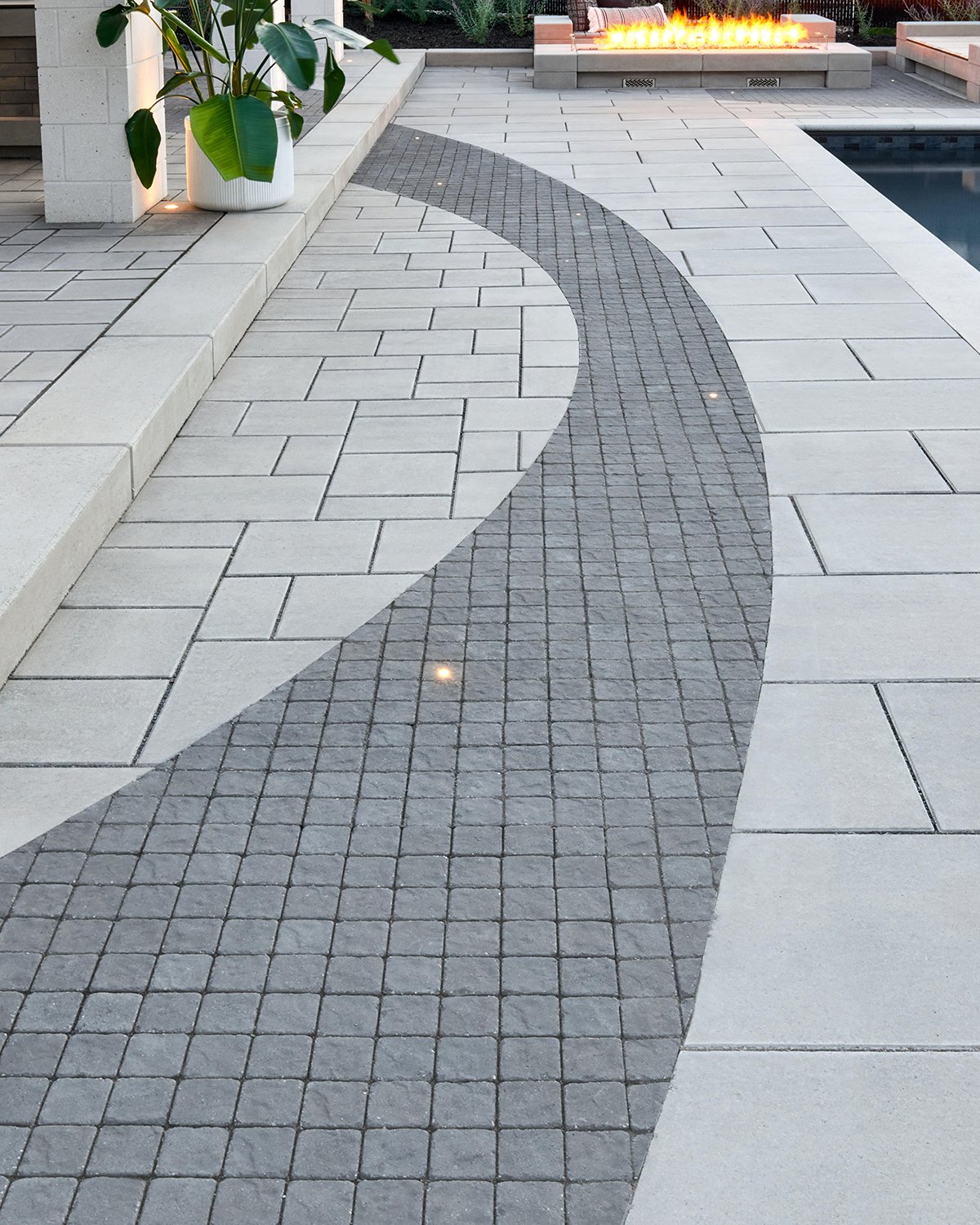 Landscaping plan | Design and materials | Techo Bloc